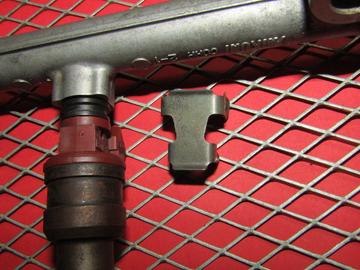 94 95 96 Mitsubishi 3000GT NA OEM Fuel Injector Lock Retainer Clip ...