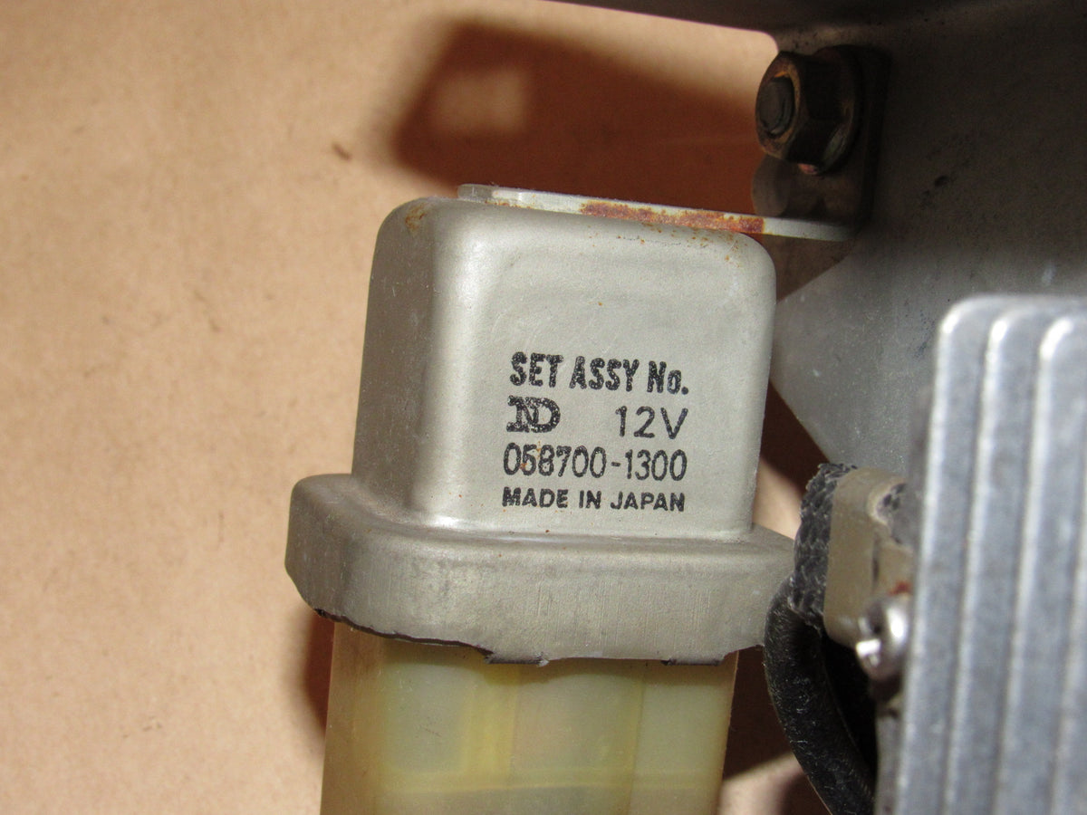 88 Mazda RX7 Turbo OEM Fuel Pump Resistor & Relay – Autopart3