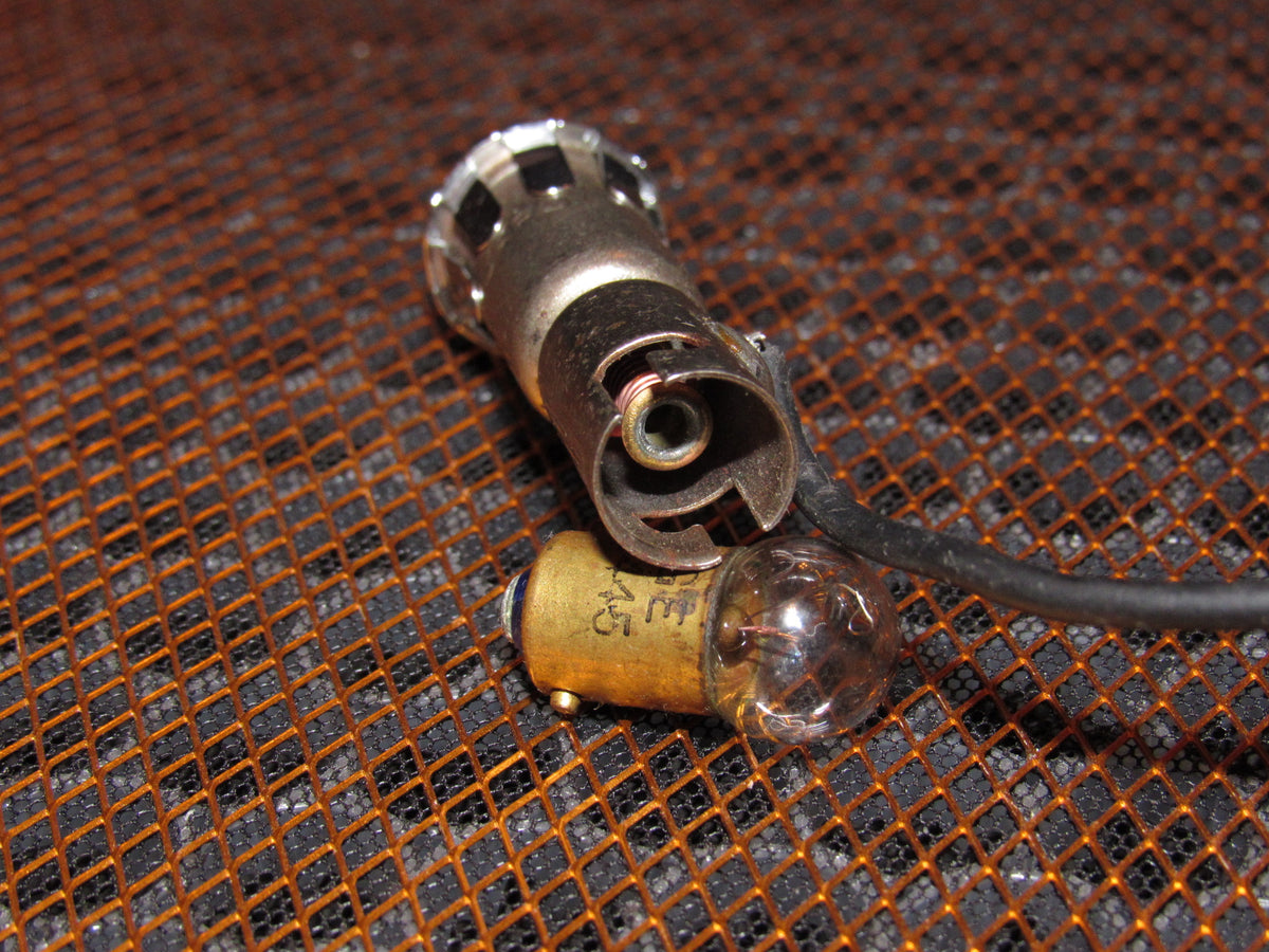 70 71 72 73 Datsun 240z OEM Glove Box Light Switch & Bulb Socket ...