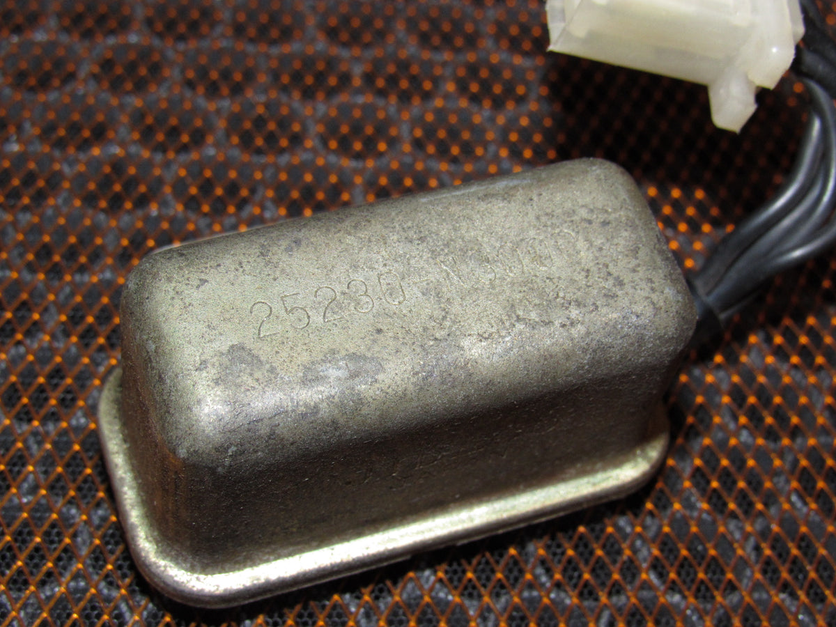 70 71 72 73 Datsun 240z OEM Rear Defogger Defroster Relay 25230 N3000 ...